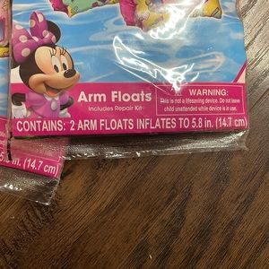 Disney | Swim | Two Sets Of Arm Floats Disney Junior Minnie Mouse And ...